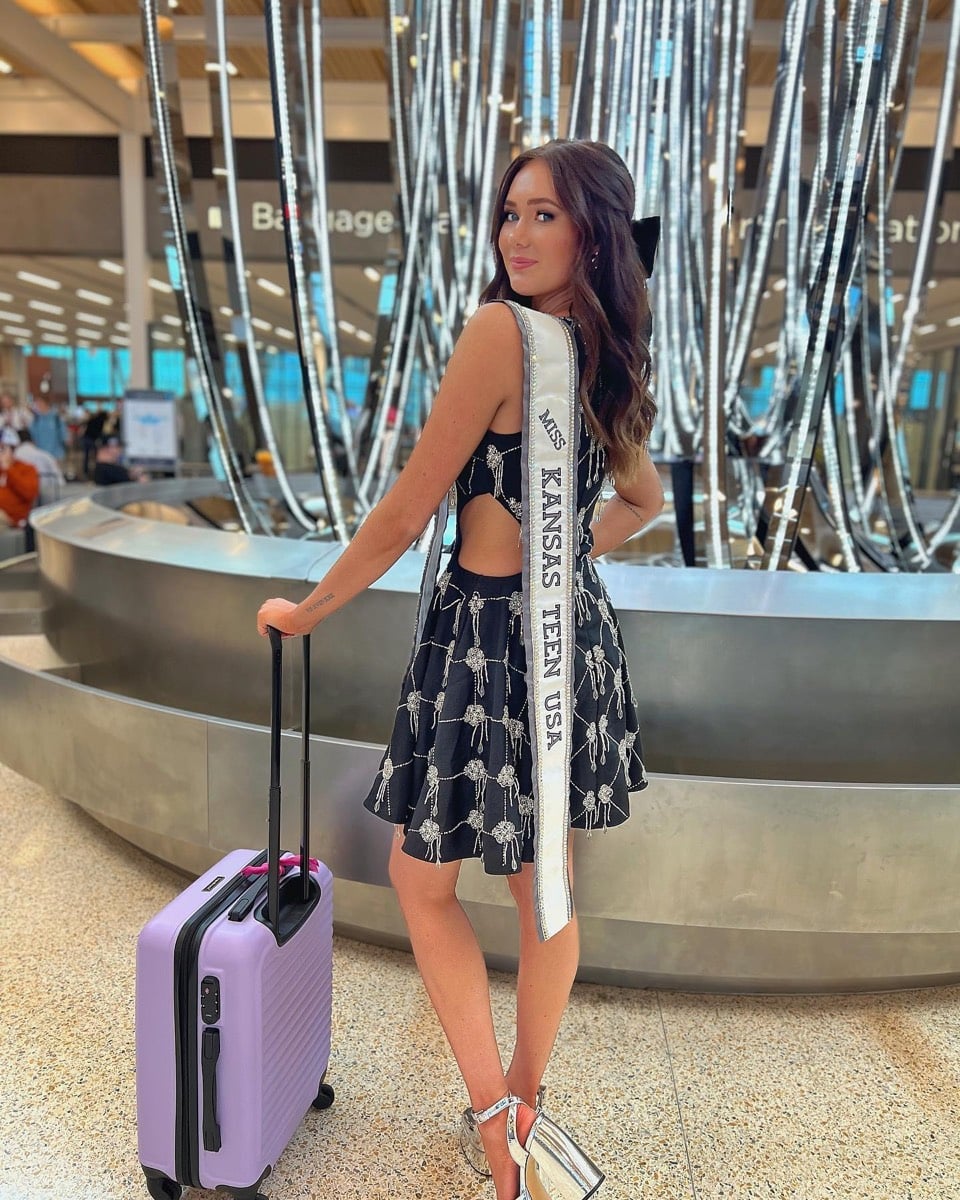 Miss Kansas Teen USA 2023 Riley Steinman
