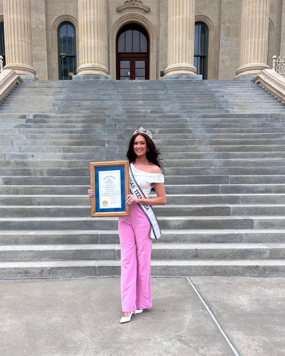 Miss Kansas Teen USA 2023 Riley Steinman