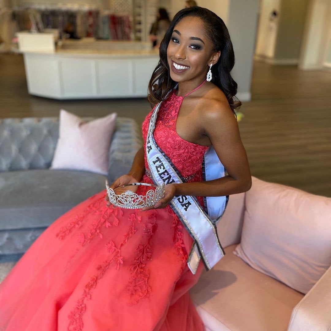 Miss Indiana Teen USA 2020 Jinnie Tomes