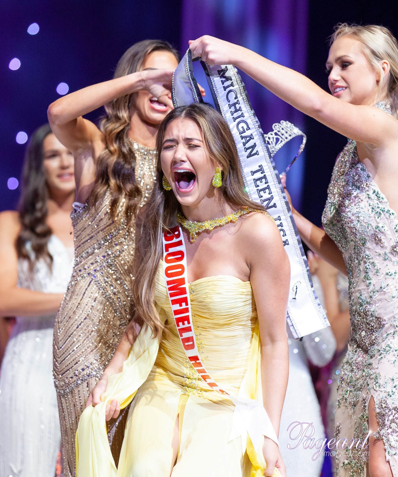 Miss Michigan Teen USA 2020 Aneesa Sheikh