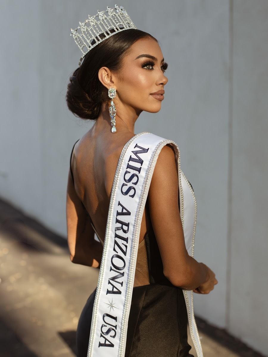 Miss Arizona USA 2025 Elexes Richardson