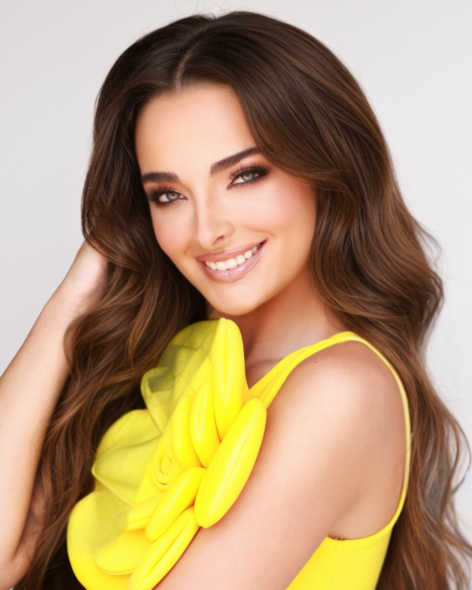 Miss California Teen USA 2025 Raynah Hudson