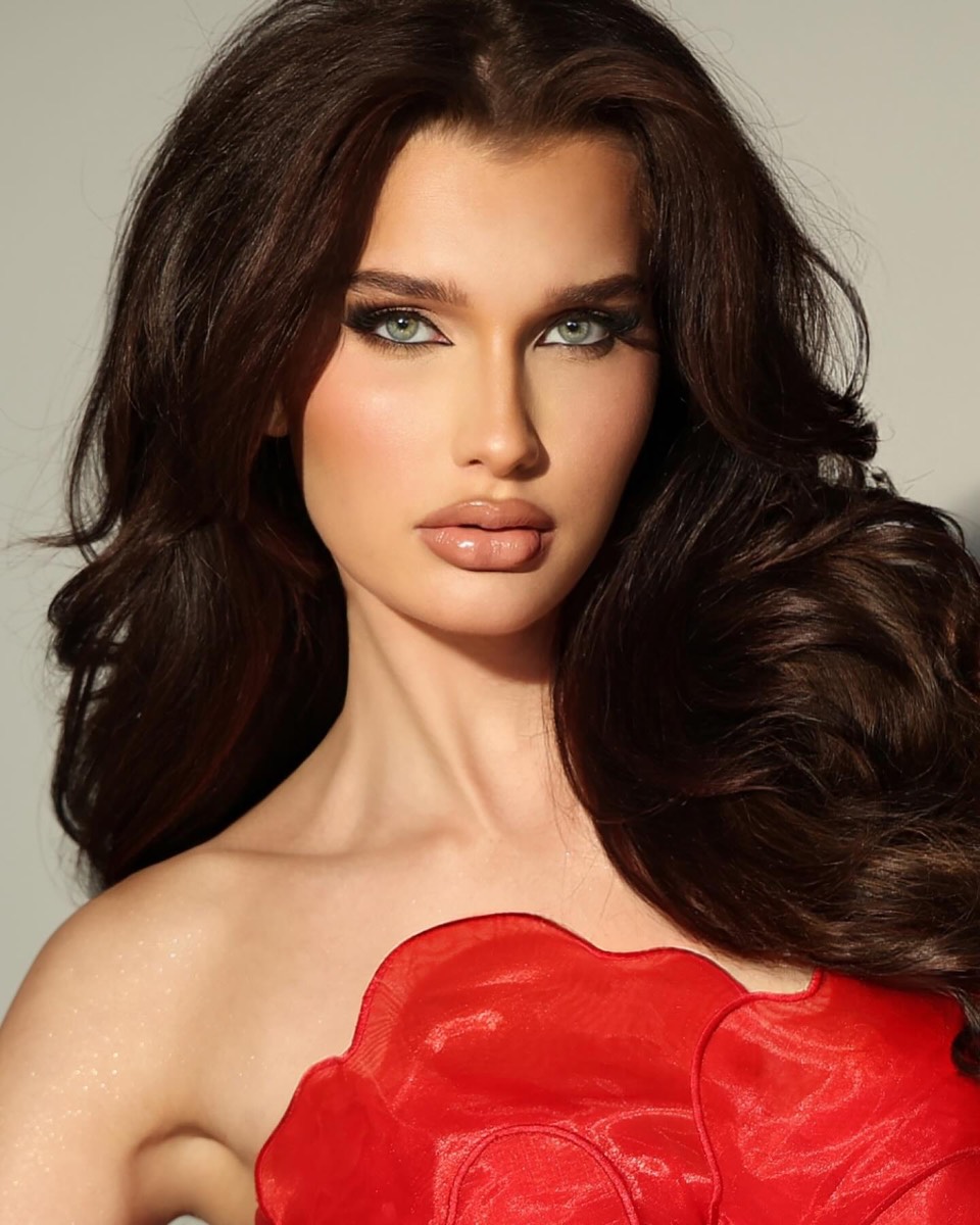 Miss Nevada USA 2025 Mary Sickler