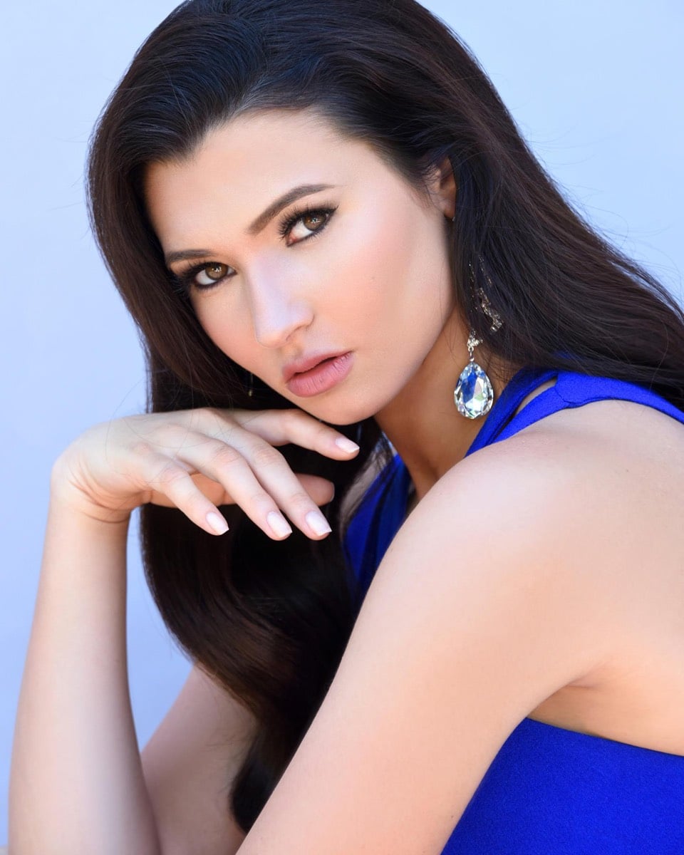 Miss Rhode Island USA 2019 Nicole Pallozzi