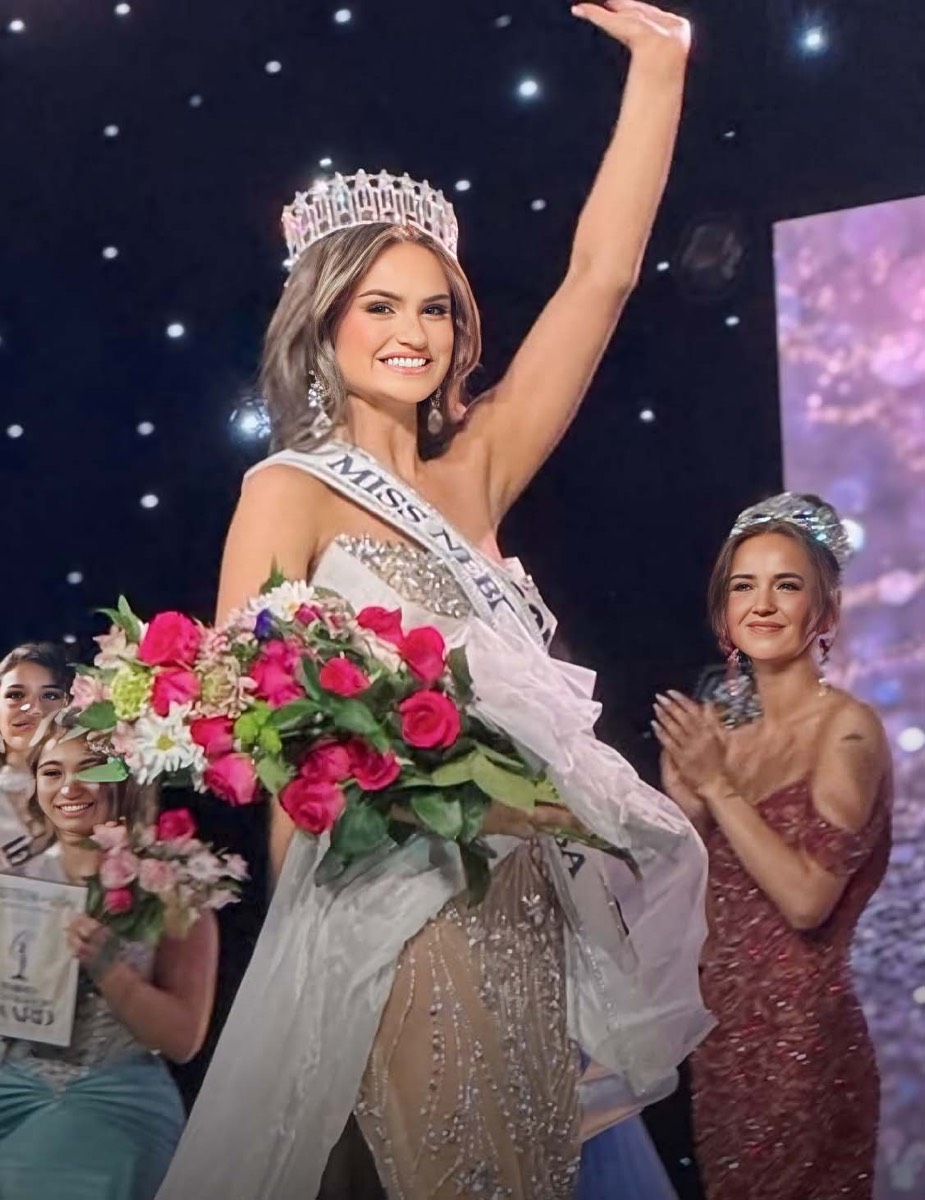 Miss Nebraska USA 2025 Audrey Eckert