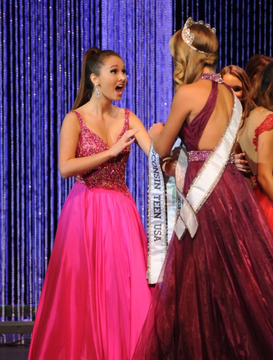 Miss Wisconsin Teen USA 2018 Alexis Loomans